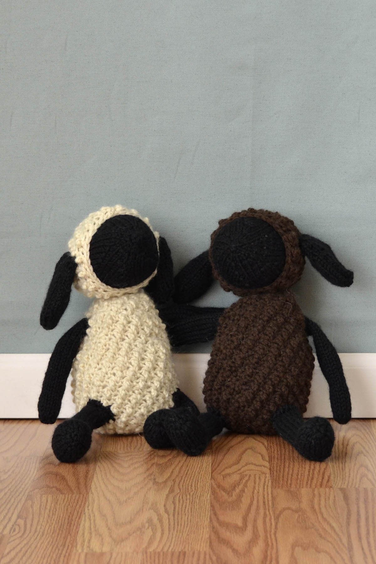 two sheeps yarn