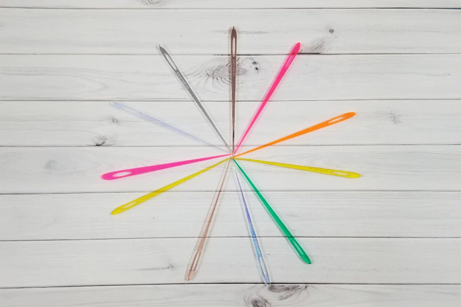 Acrylic Tapestry Needle - Set of 5 – Universal Yarn