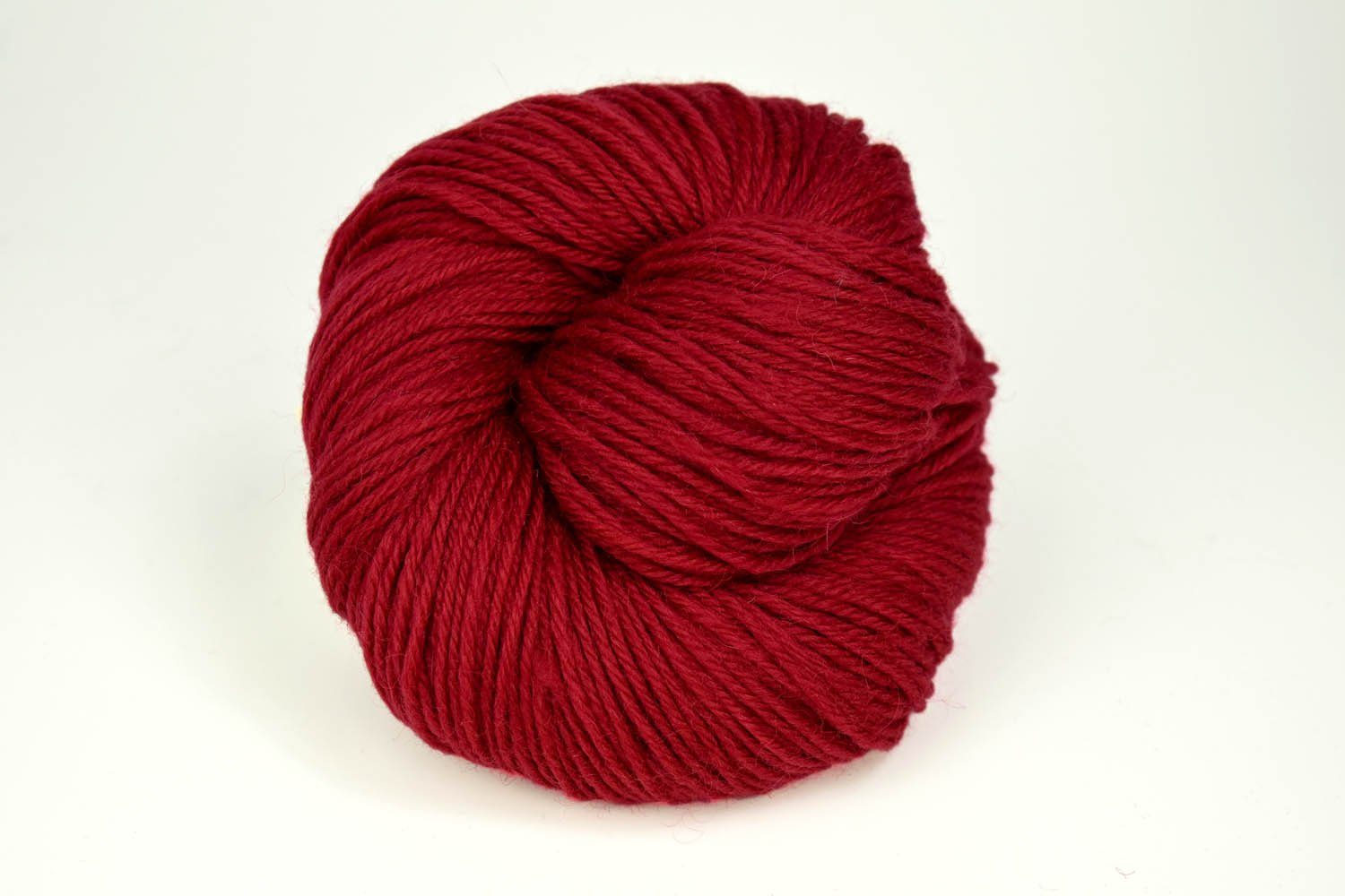 Deluxe Worsted - NEW – Universal Yarn