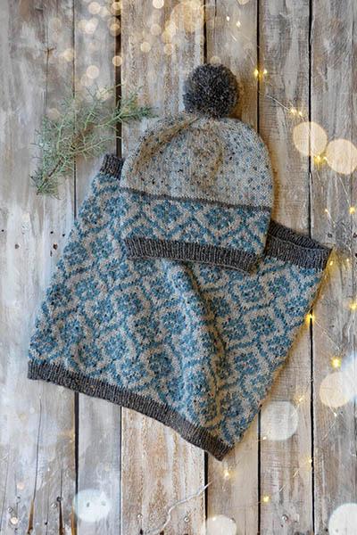 Templetop Revisited – Universal Yarn