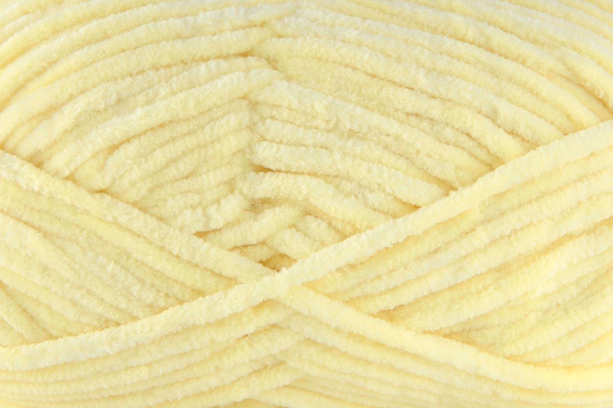 Bella Chenille – Universal Yarn