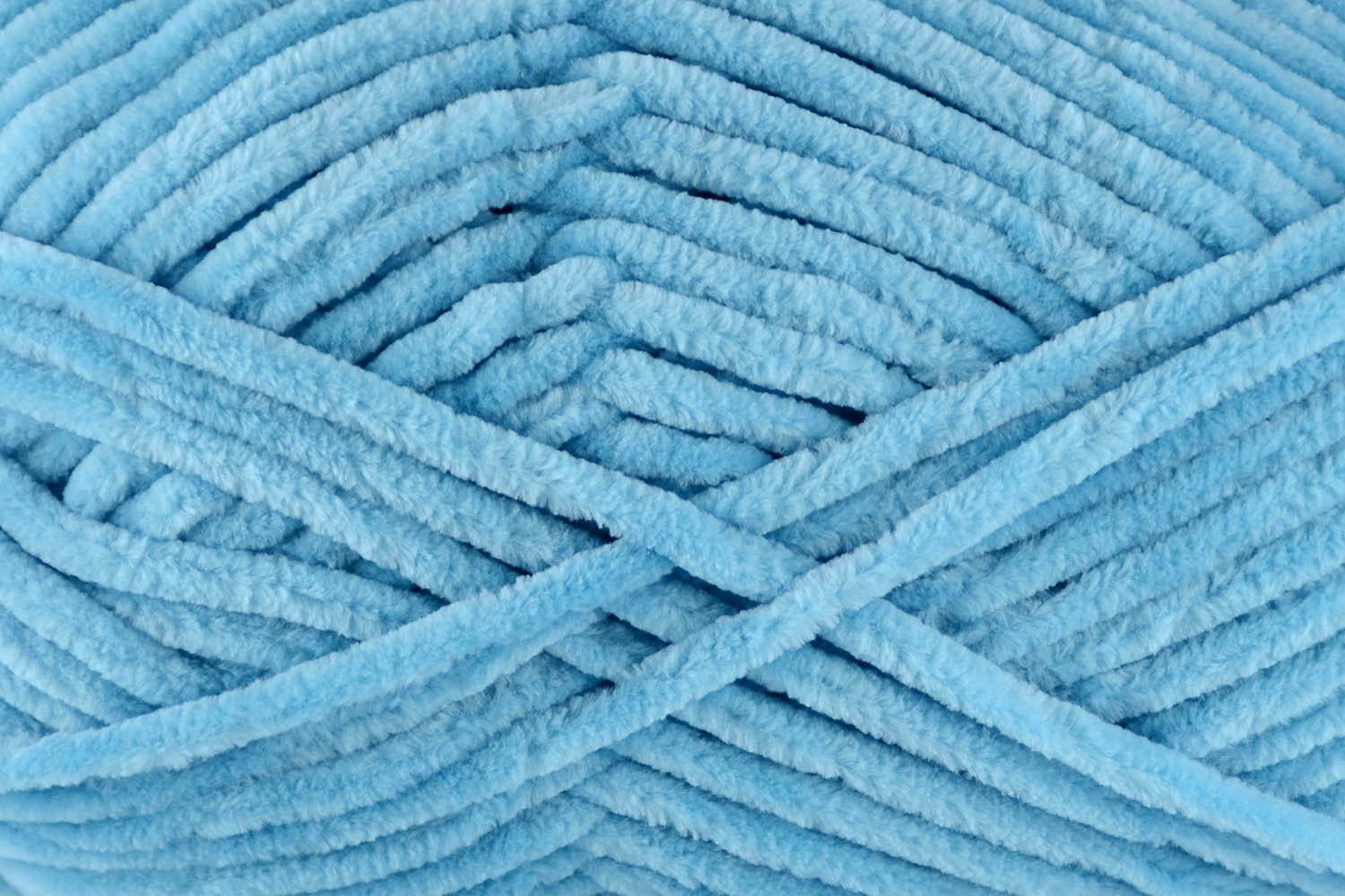 Bella Chenille – Universal Yarn