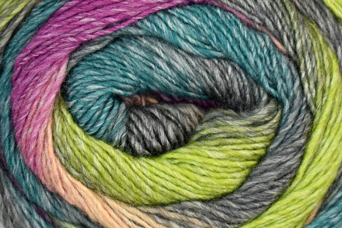 Colorburst – Universal Yarn