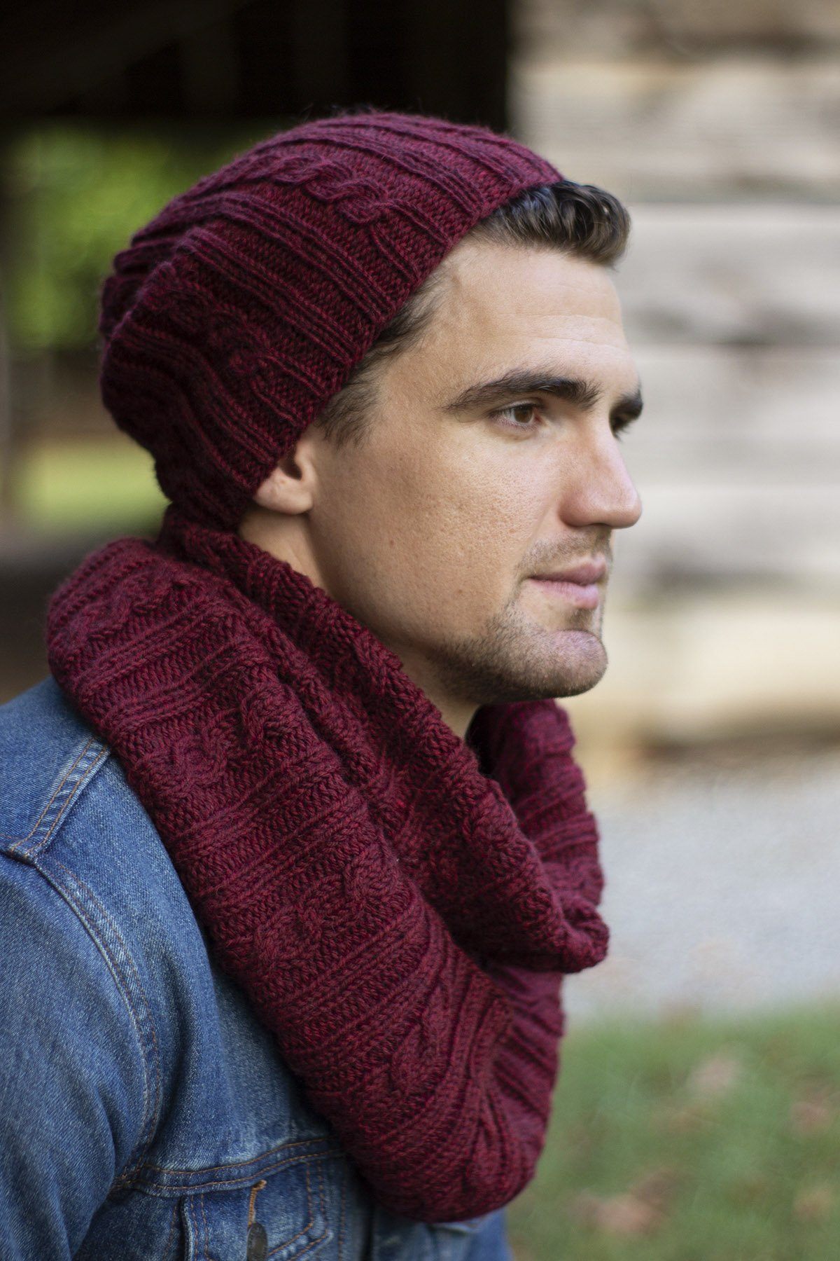 Compass Hat & Cowl – Universal Yarn