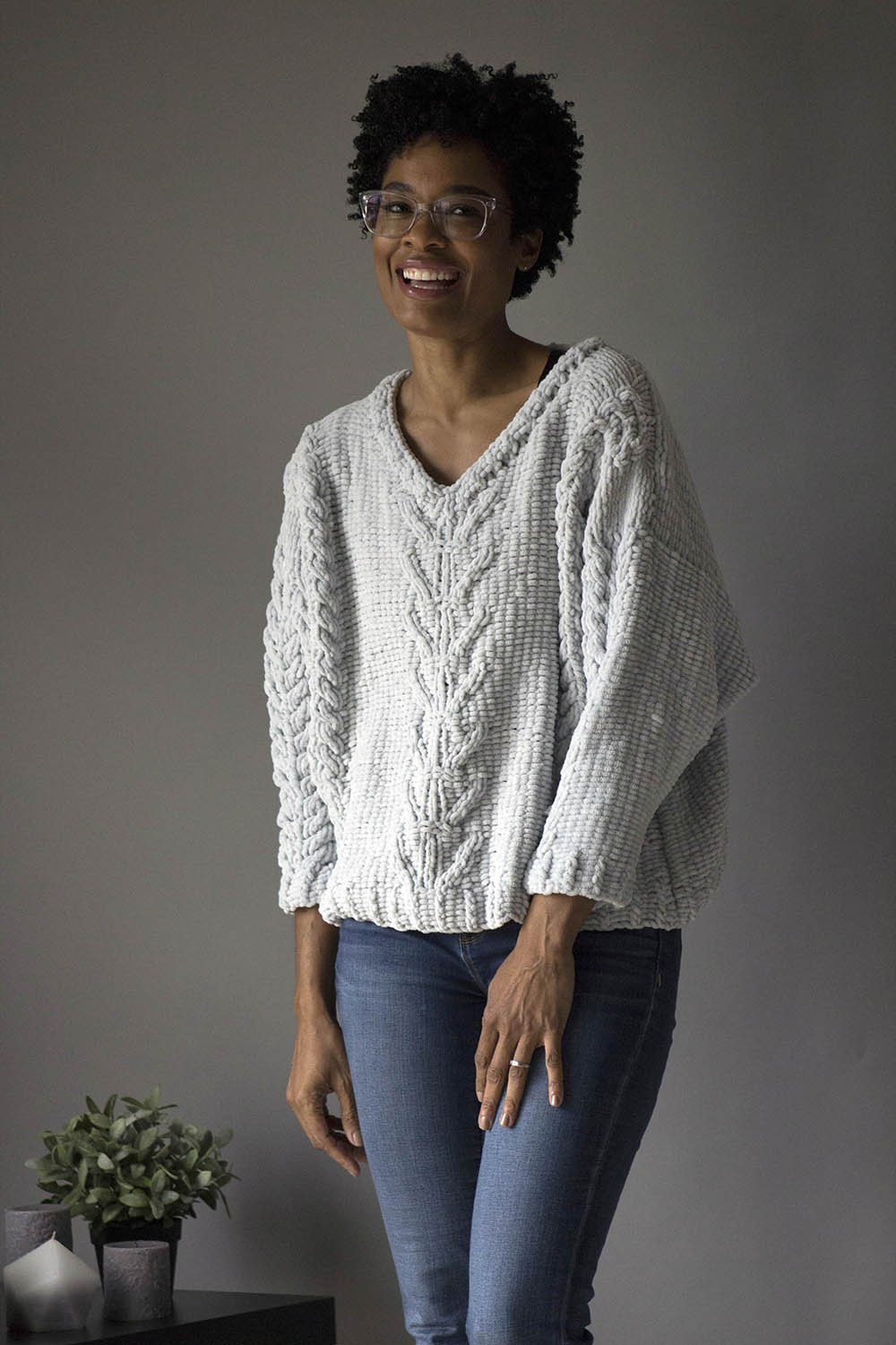 Lounge Pullover – Universal Yarn
