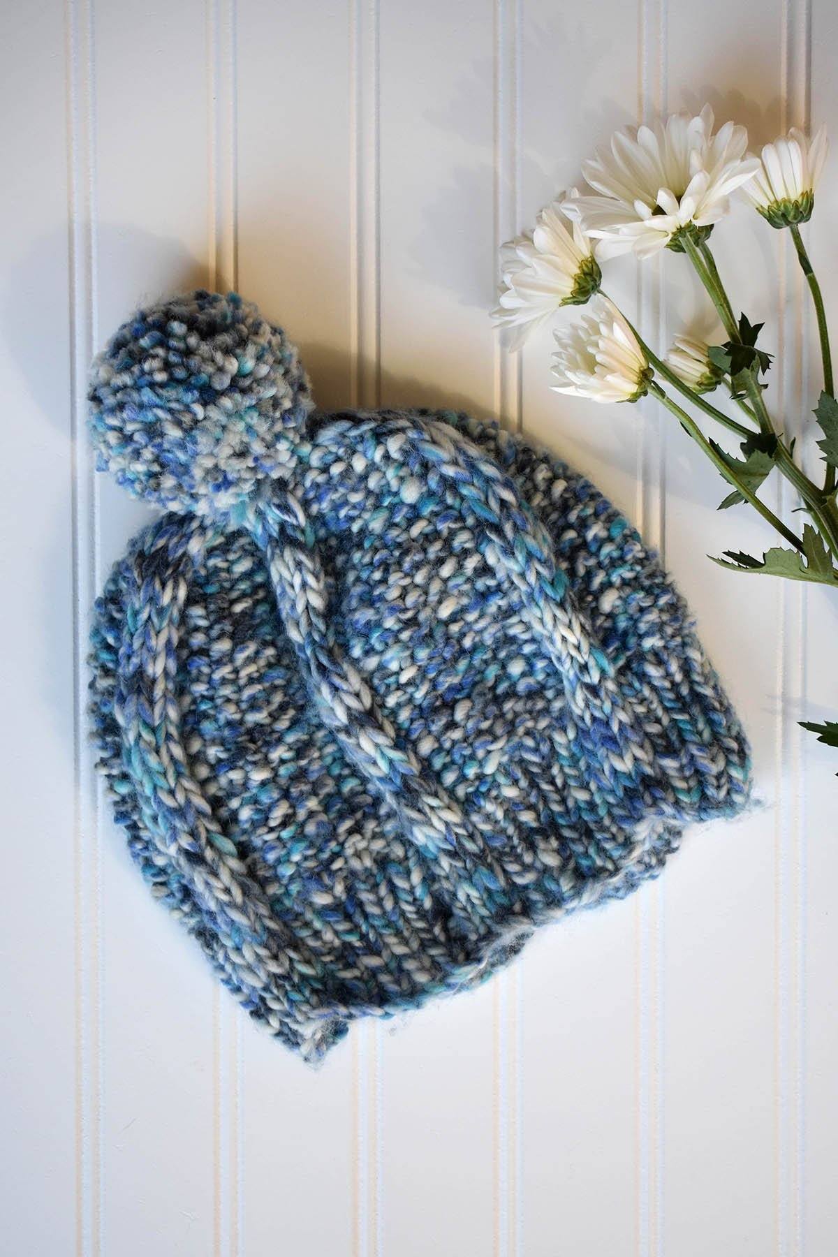 Mist Hat – Universal Yarn