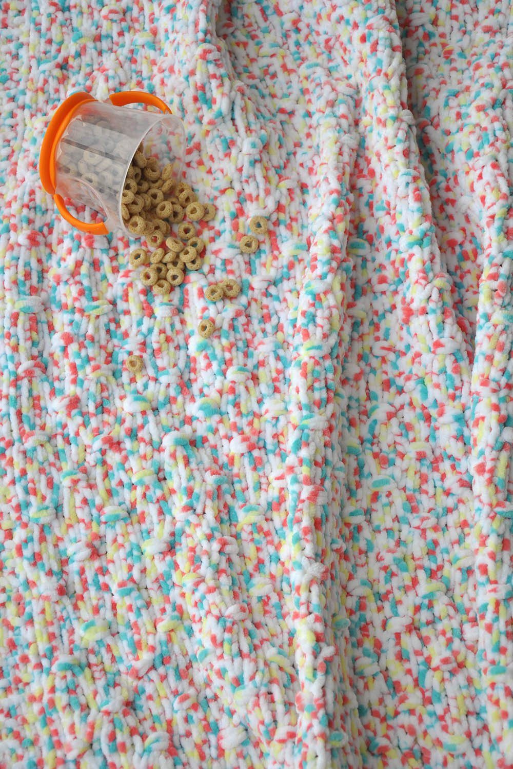 Playtime Blankie – Universal Yarn